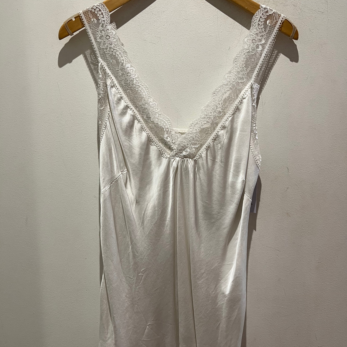 Voy 21336 Original Cami - Cream – Kitch Clothing